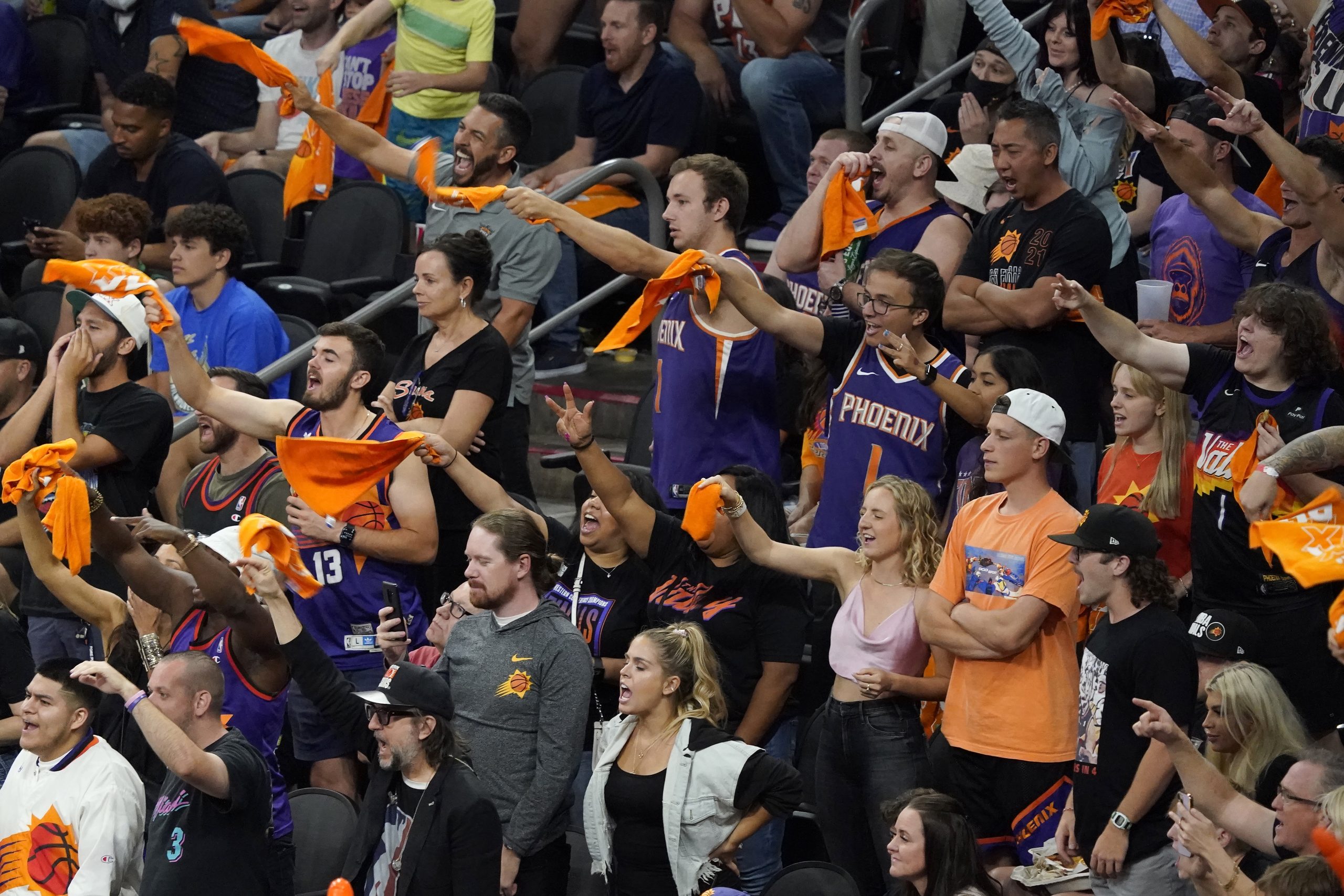 Twitter Timeline: Suns Sweep Still On The Table