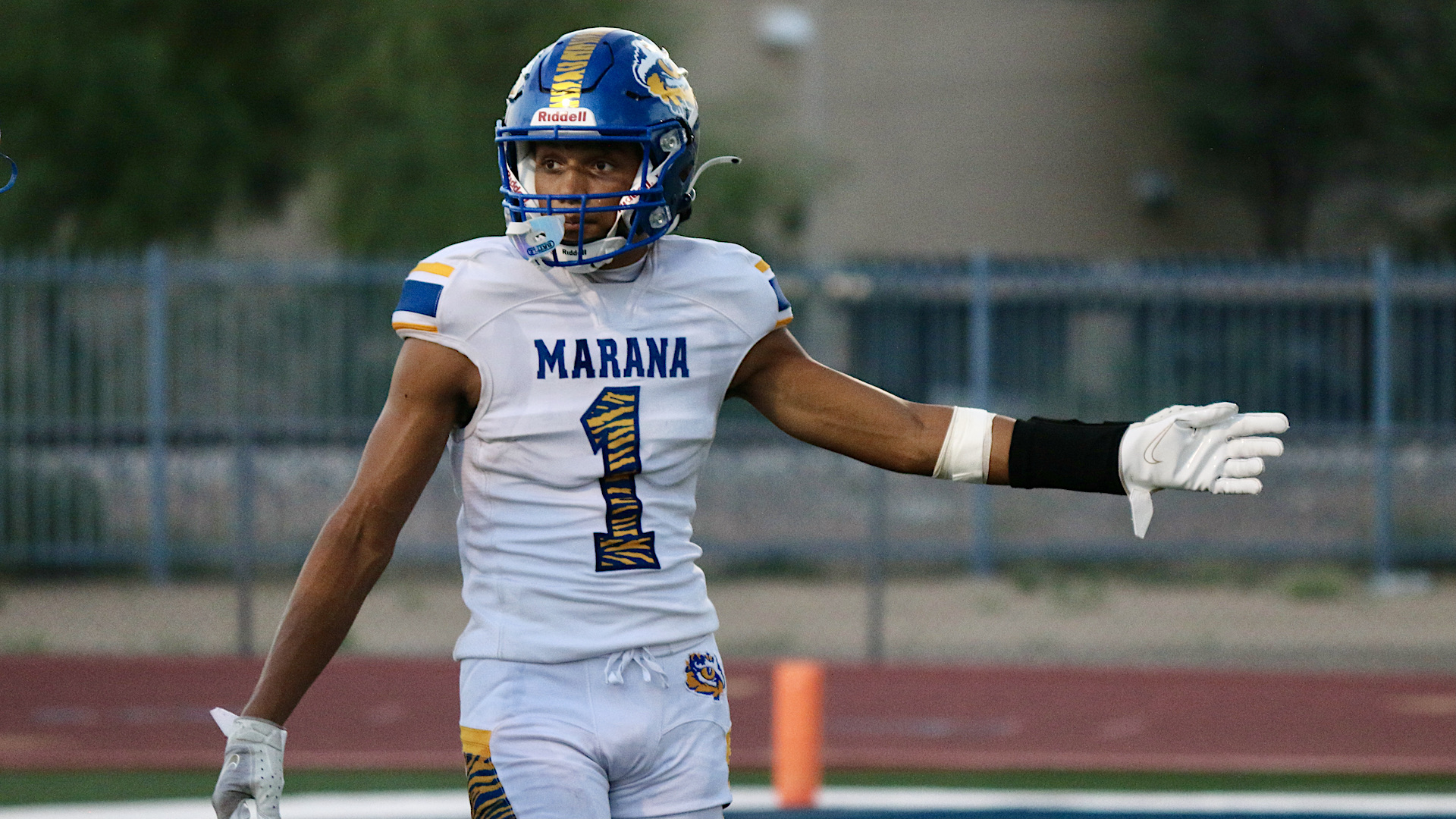 Sports360AZ Roundtable- Where do Cooper Perry and Dezmen Roebuck’s Sit in the AZ Wide Receiver ...