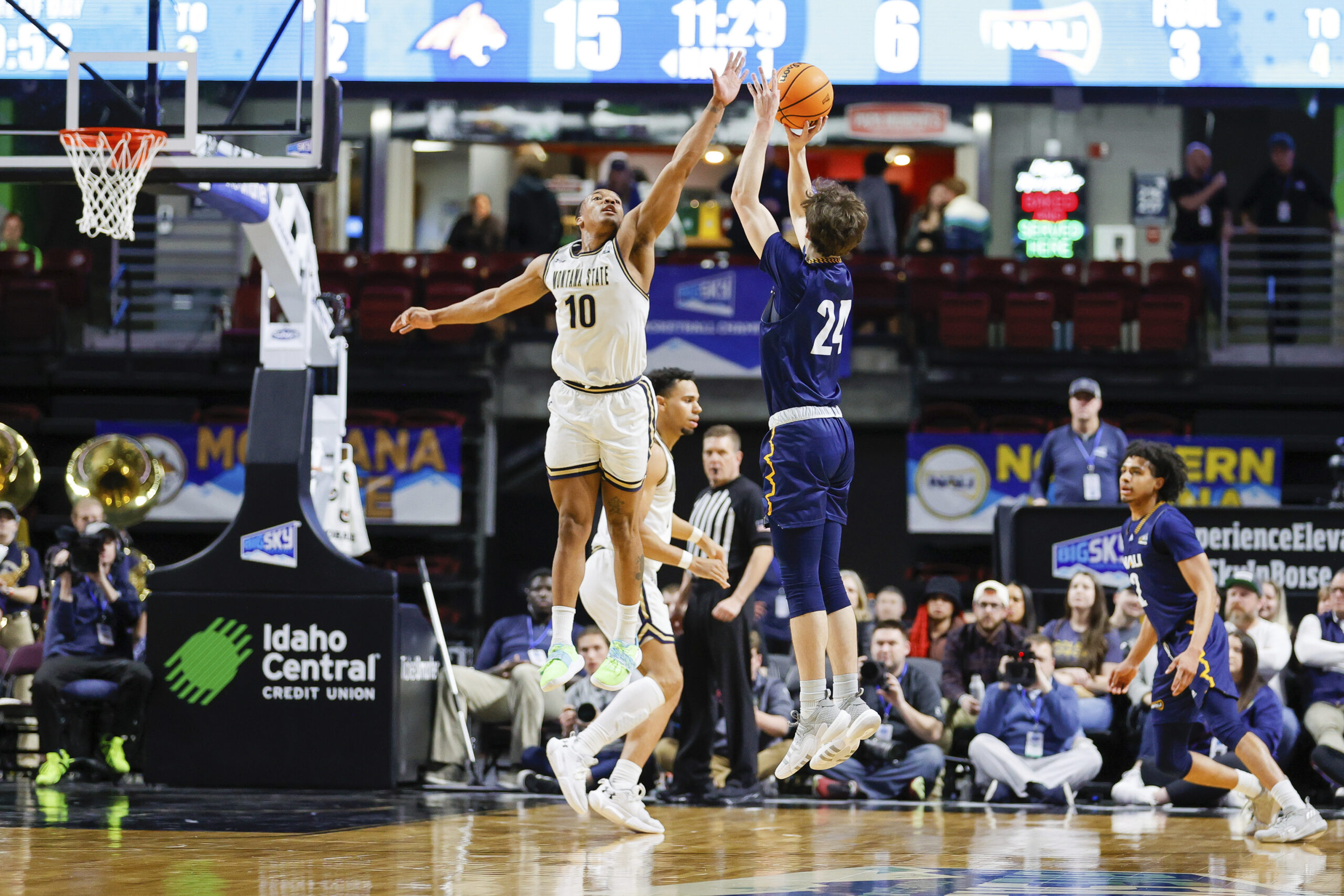 Magic runs out on Lumberjacks in Big Sky title game