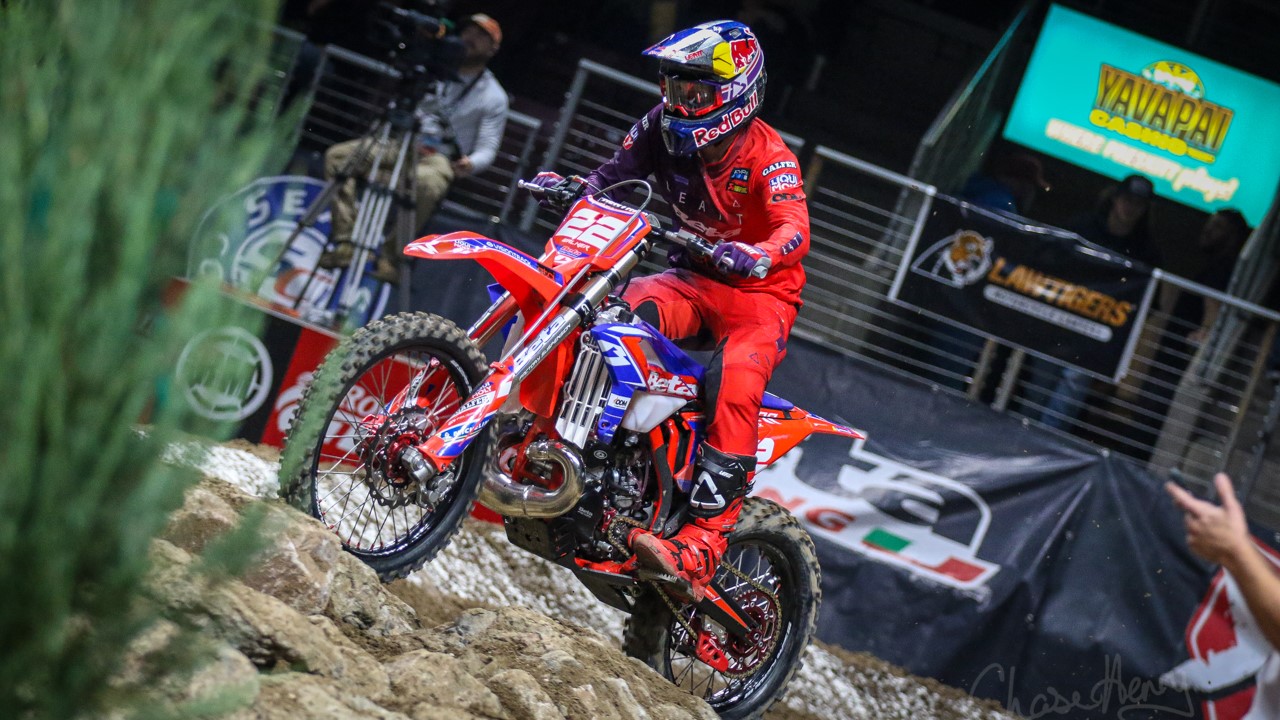 Jonny Walker Continues Historic Run in Prescott Valley Endurocross Sweep