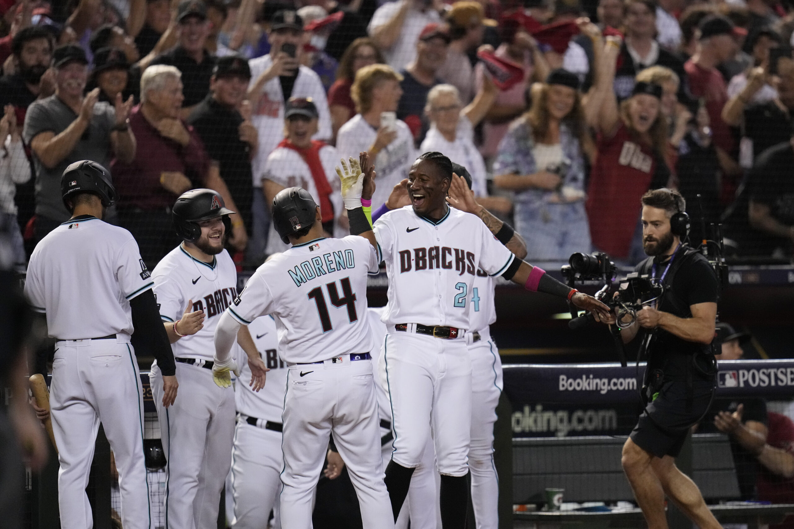Embrace the chaos, Diamondbacks sweep Dodgers