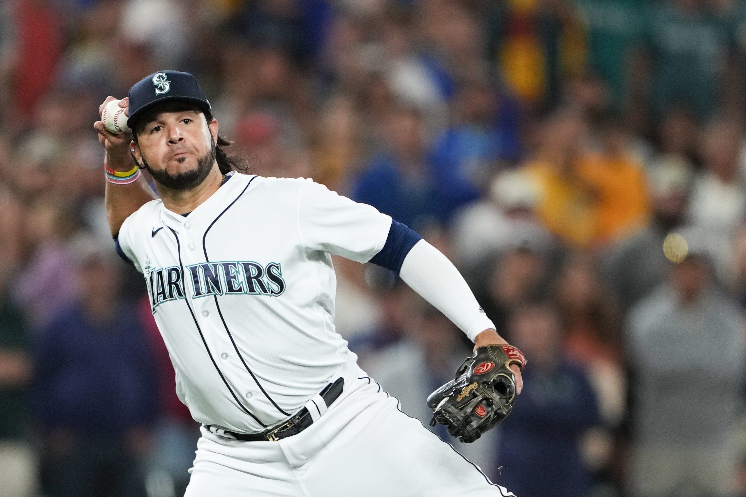 D-Backs make big move at third base