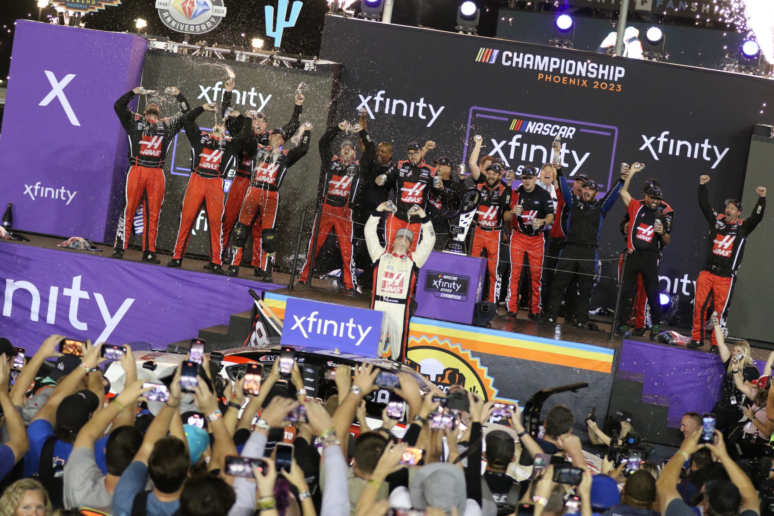 Cole Custer Duels for NASCAR Xfinity Championship at Phoenix