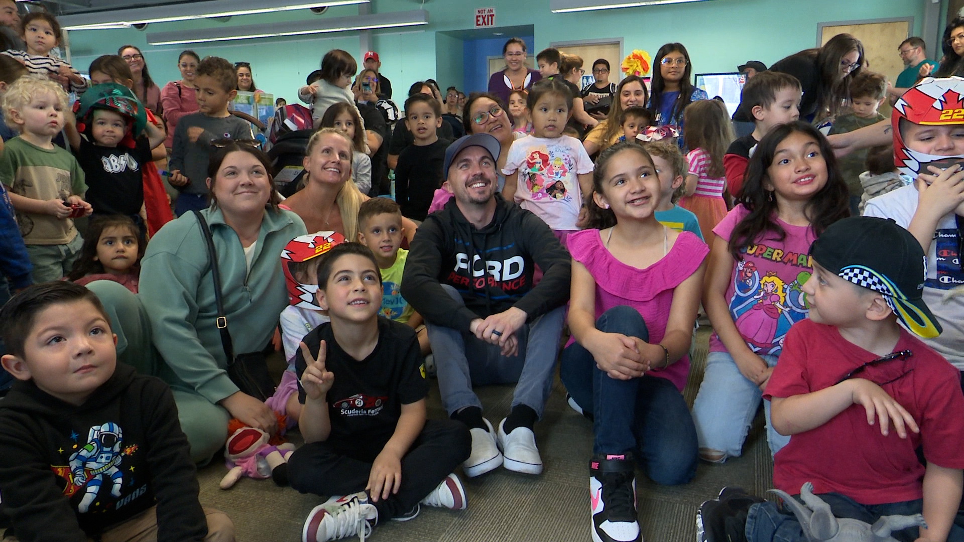 Storytime With Actor And Racer Frankie Muniz At Avondale Sam Garcia Library