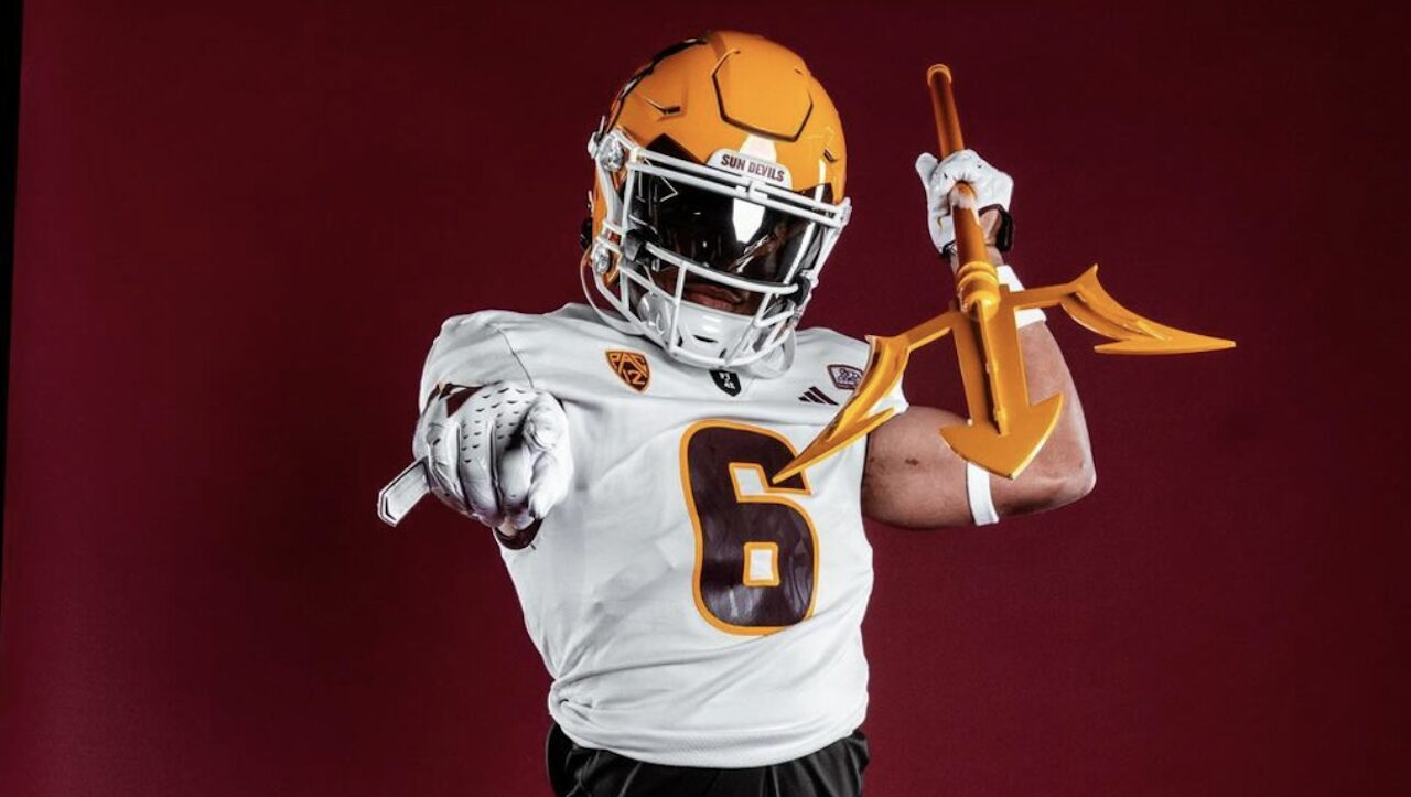 Coach Aguano, Strong Connection Leads to Demarius Robinson Commitment