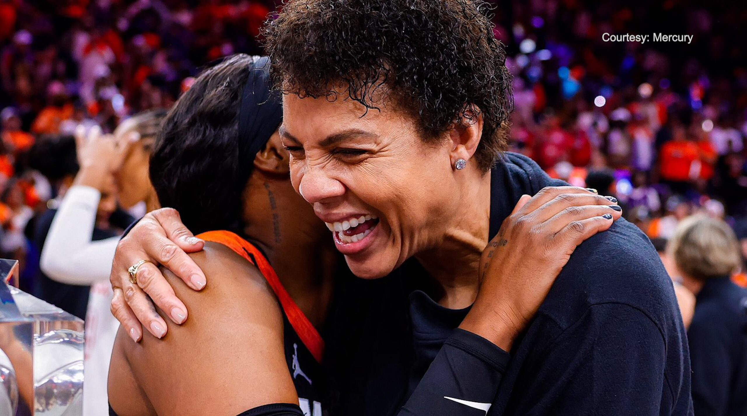 FEATURE β Cheryl Miller honored in return to Phoenix for WNBA All-Star FEATURE β Cheryl Miller honored in return to Phoenix for WNBA All-Star