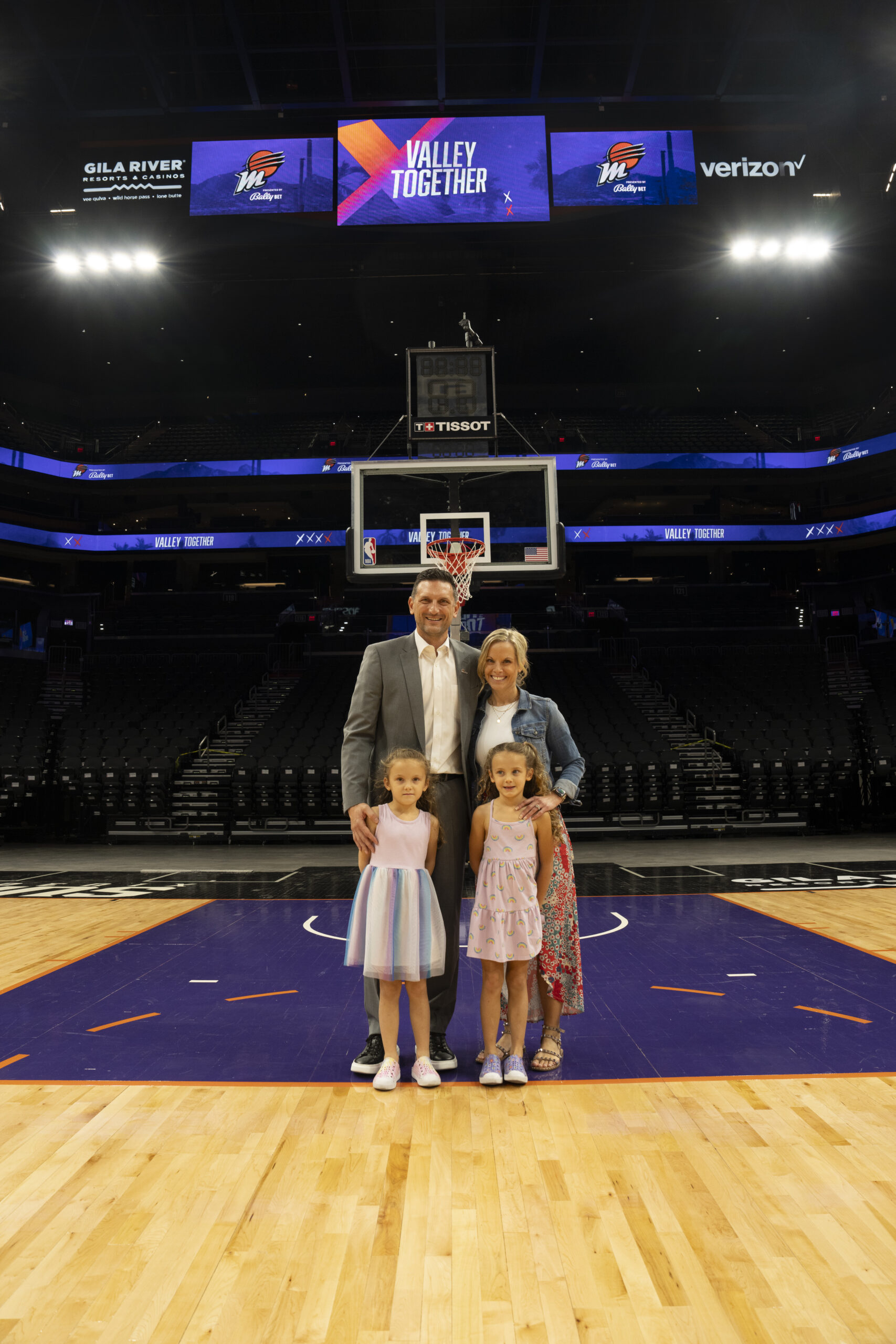 Phoenix Mercury’s Nate Tibbetts follows his father’s path coaching ...