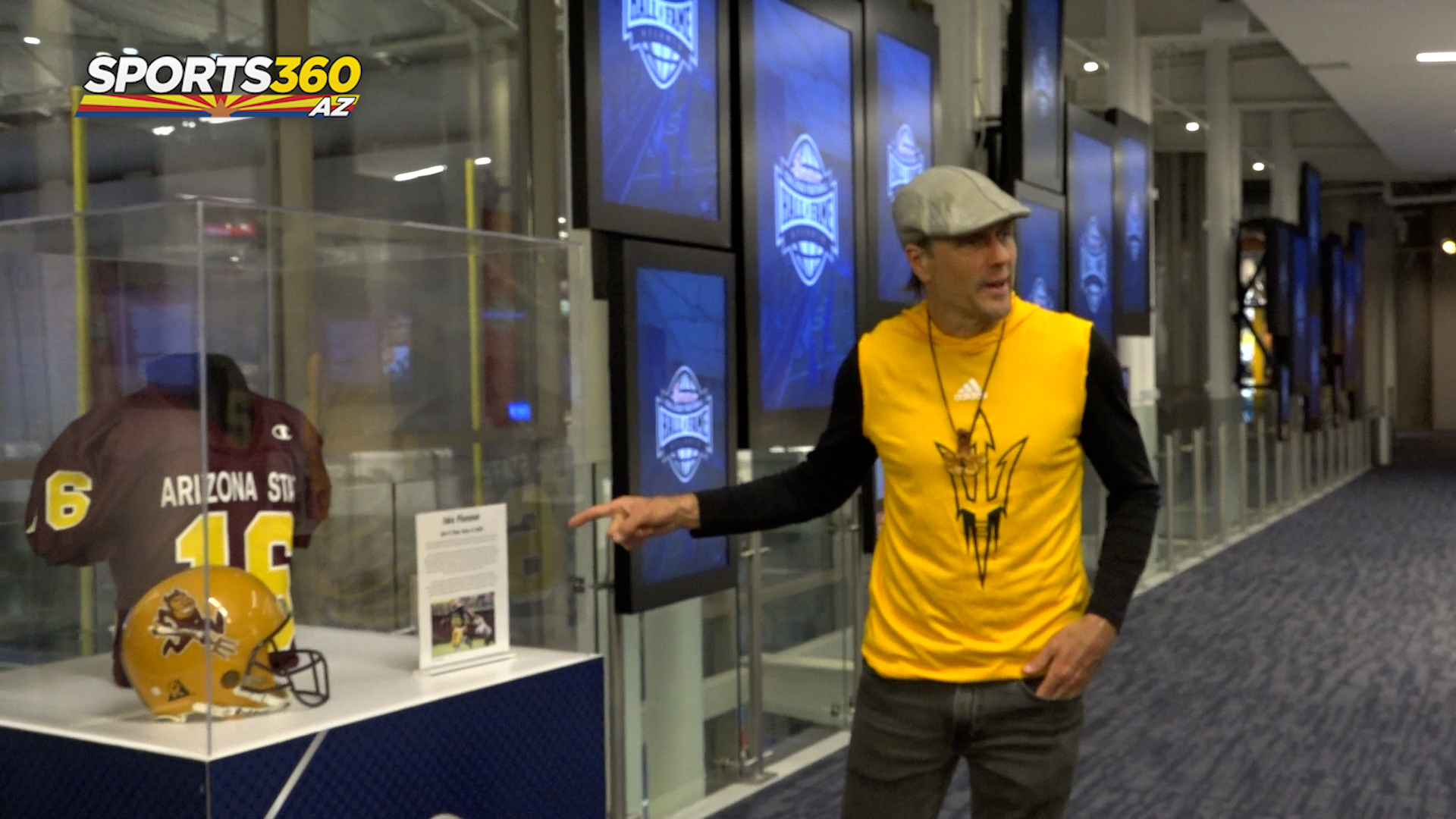 Jake Plummer visits the College Football Hall of Fame